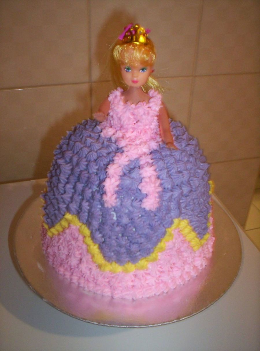 Emma's Birthday Cake - CakeCentral.com