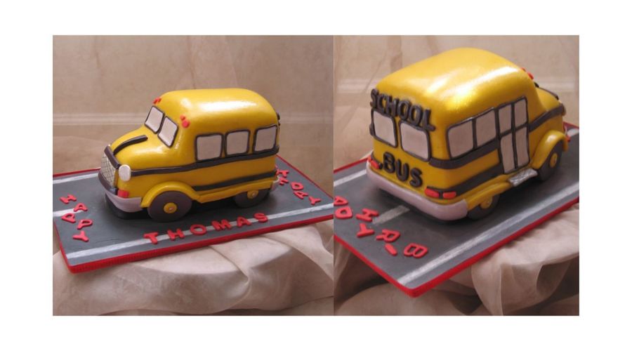 School Bus - CakeCentral.com