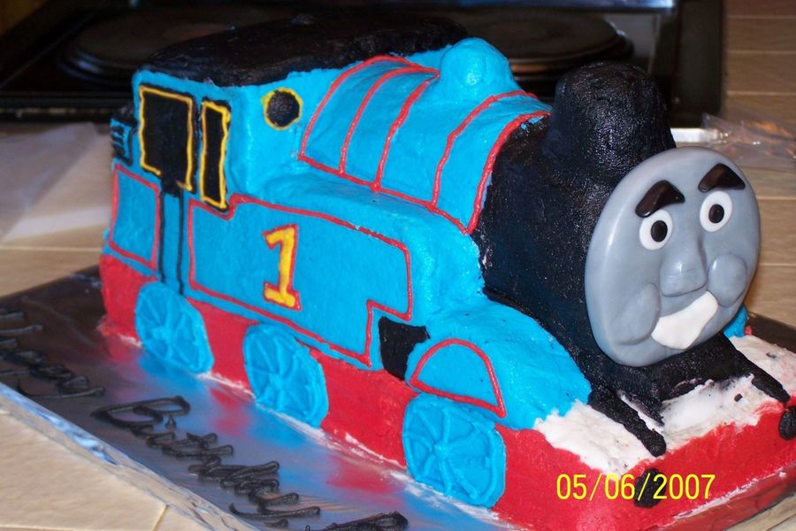 Thomas The Tank Engine - CakeCentral.com