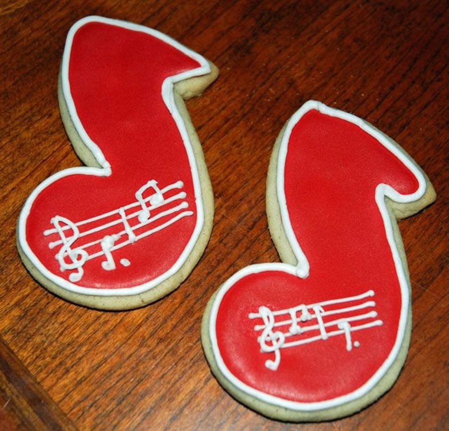 Red Music Notes - CakeCentral.com