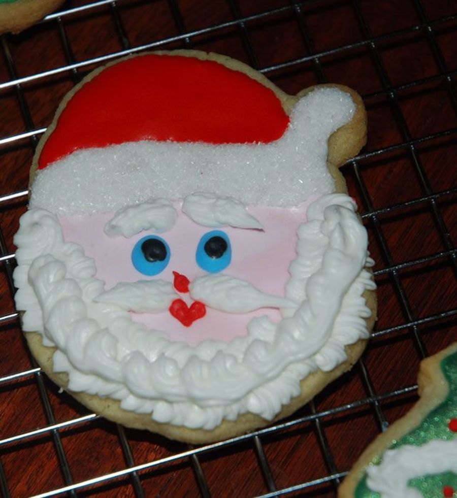 Santa Face - CakeCentral.com