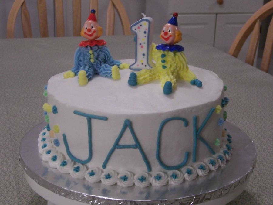 More Clowns - CakeCentral.com