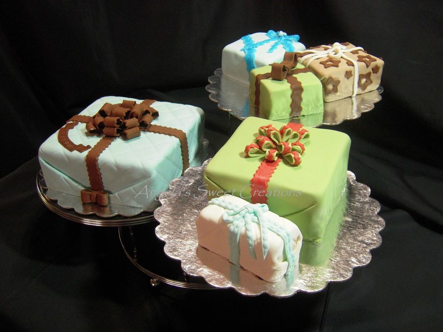 Gift Boxes - CakeCentral.com