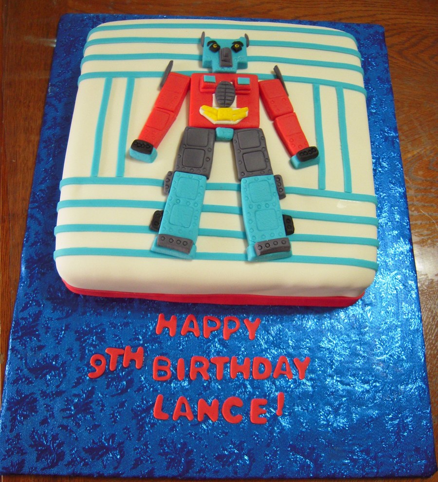 Transformer Cake - CakeCentral.com
