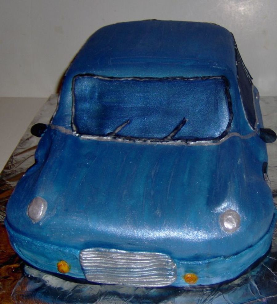 Mini Cooper Car Cake - CakeCentral.com