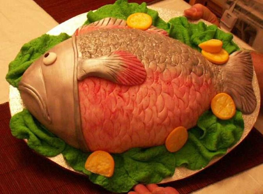 Father's Day Fish - CakeCentral.com
