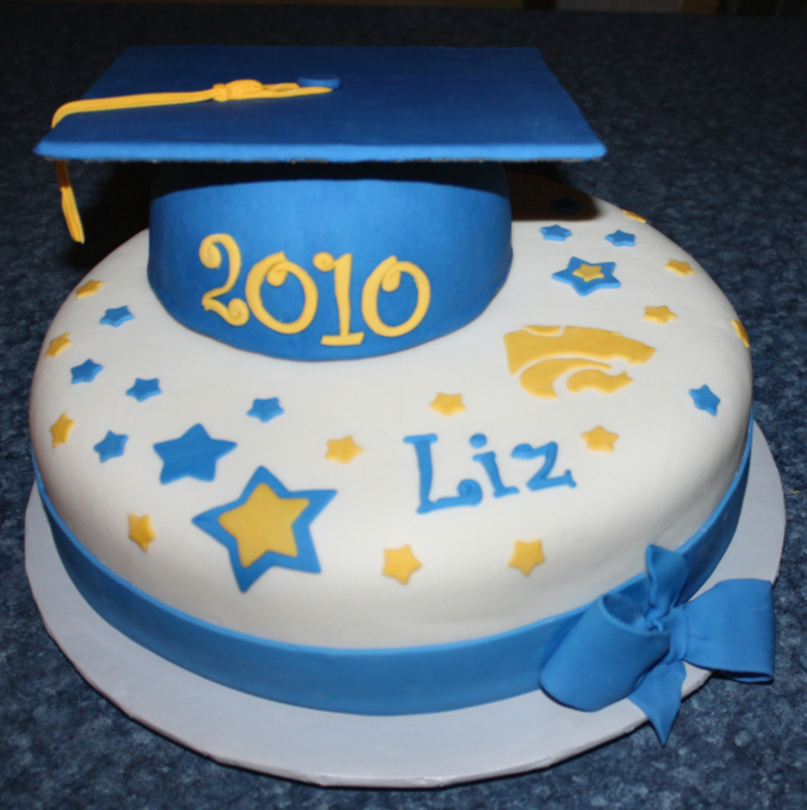 Blue & Gold Graduation Cake - CakeCentral.com