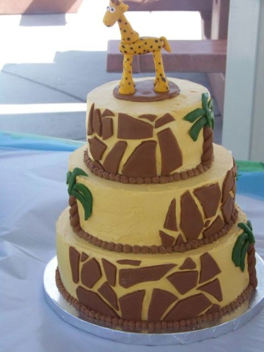 Giraffe Cake - CakeCentral.com