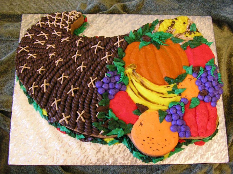 Cornucopia_007.jpg - CakeCentral.com