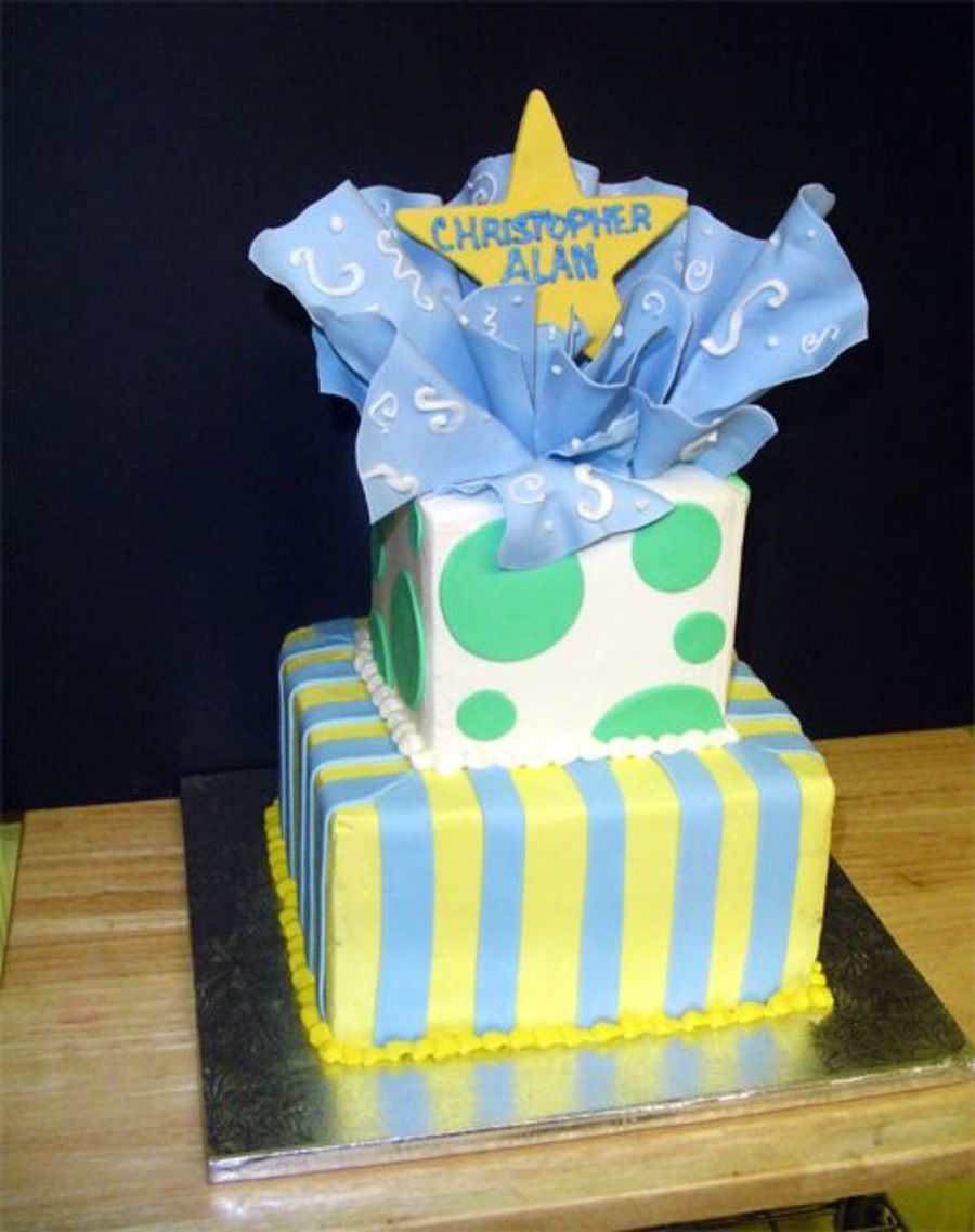 Gift_Baby_Star_Copy.jpg - CakeCentral.com