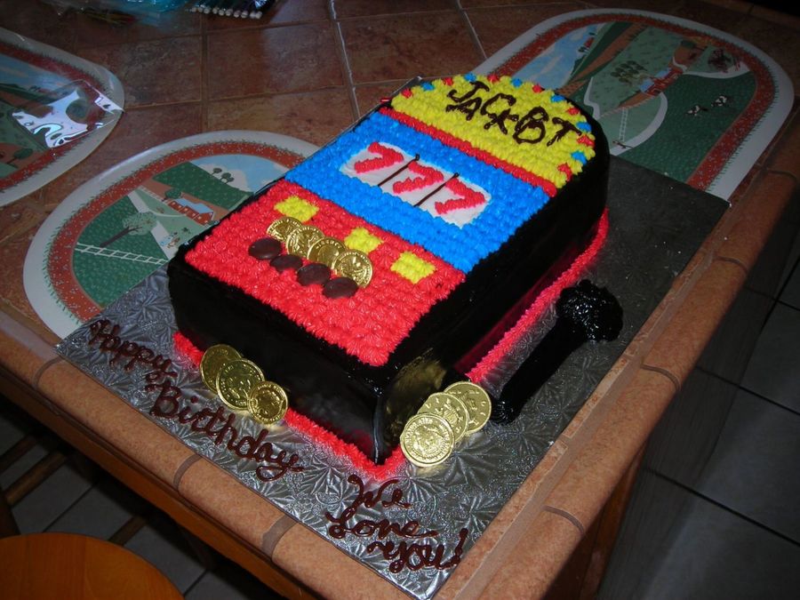 Slot Machine - CakeCentral.com
