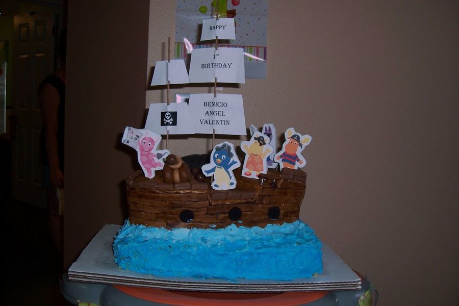 Backyardigans Pirate Ship - CakeCentral.com