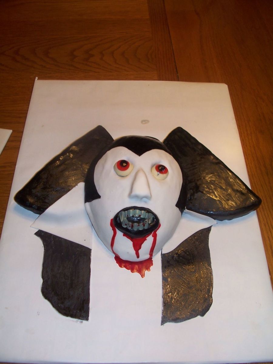 Dracula - CakeCentral.com