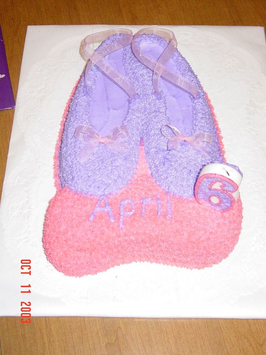 Ballet Shoe 2 - CakeCentral.com