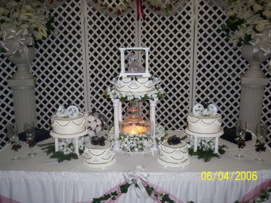 Fountain Wedding Cake - CakeCentral.com