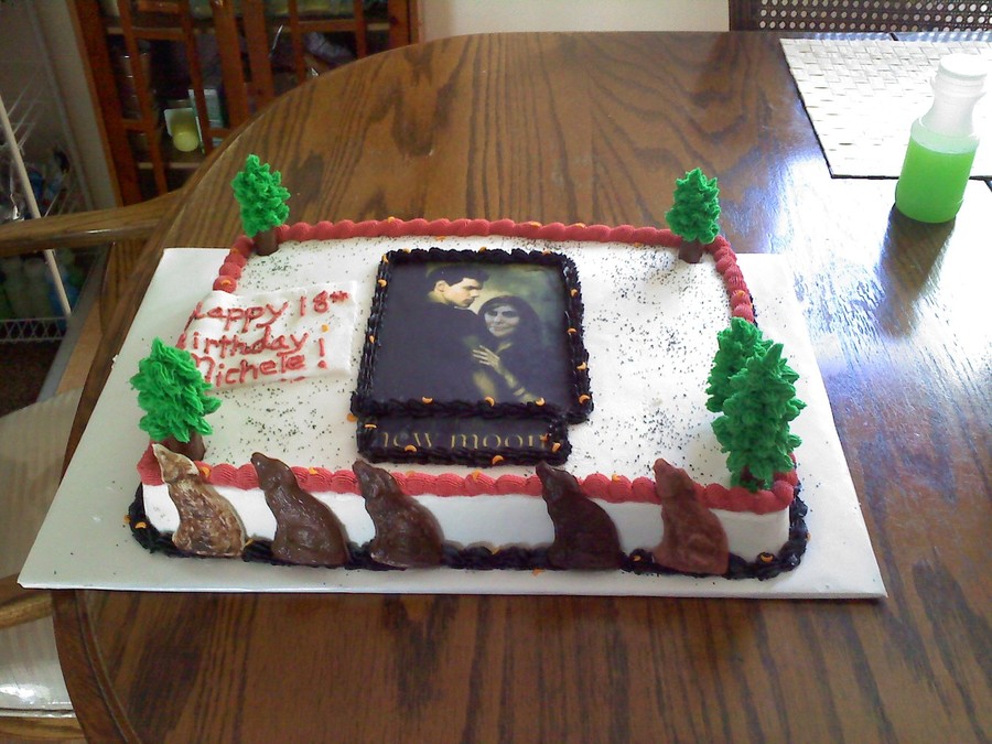 Twilight Saga Cake - CakeCentral.com