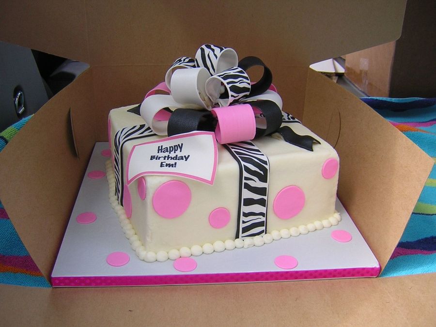 Zebra Loop Bow Cake - CakeCentral.com