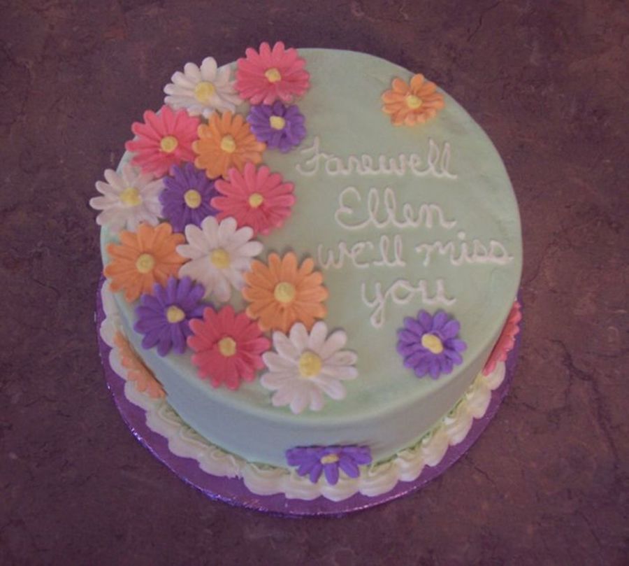Ellens_Cake_007-Small.jpg - CakeCentral.com