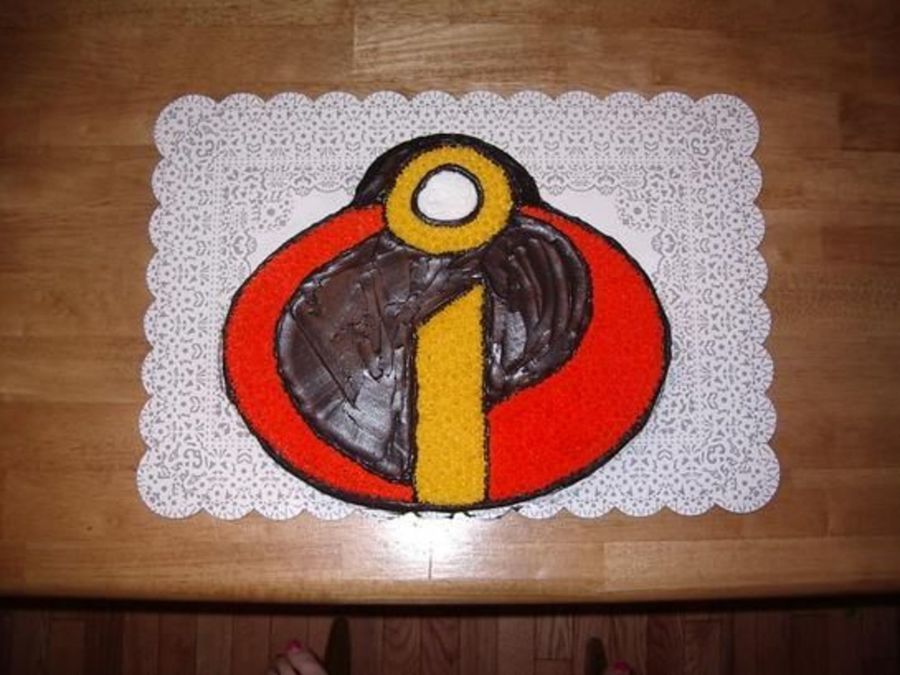 Disney's The Incredibles Cake - CakeCentral.com