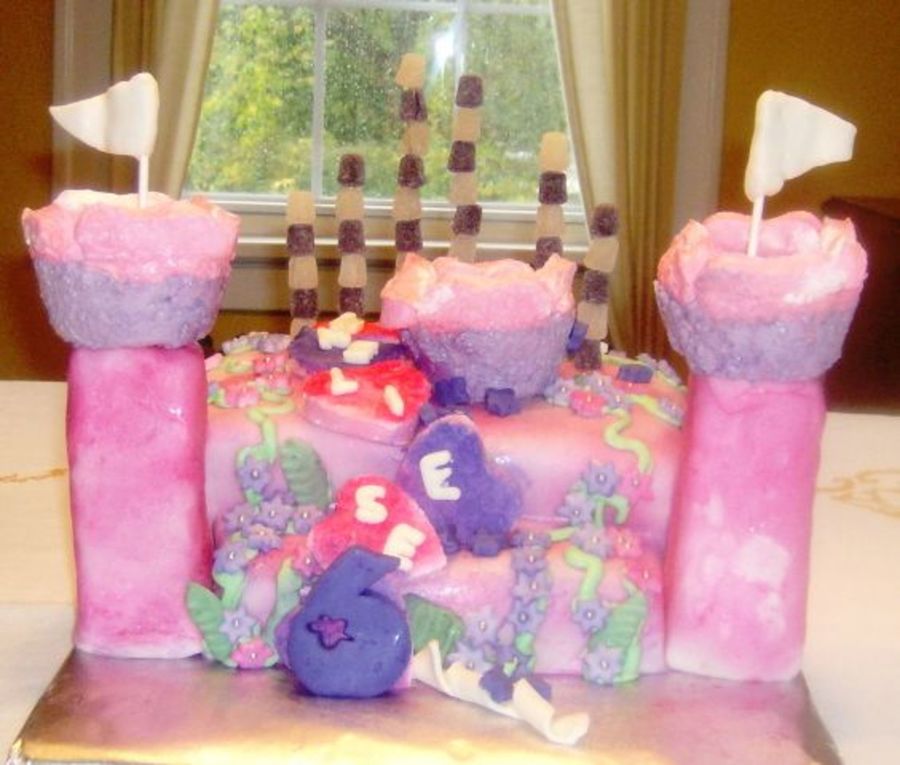 Girls Pink Castle Cake - CakeCentral.com