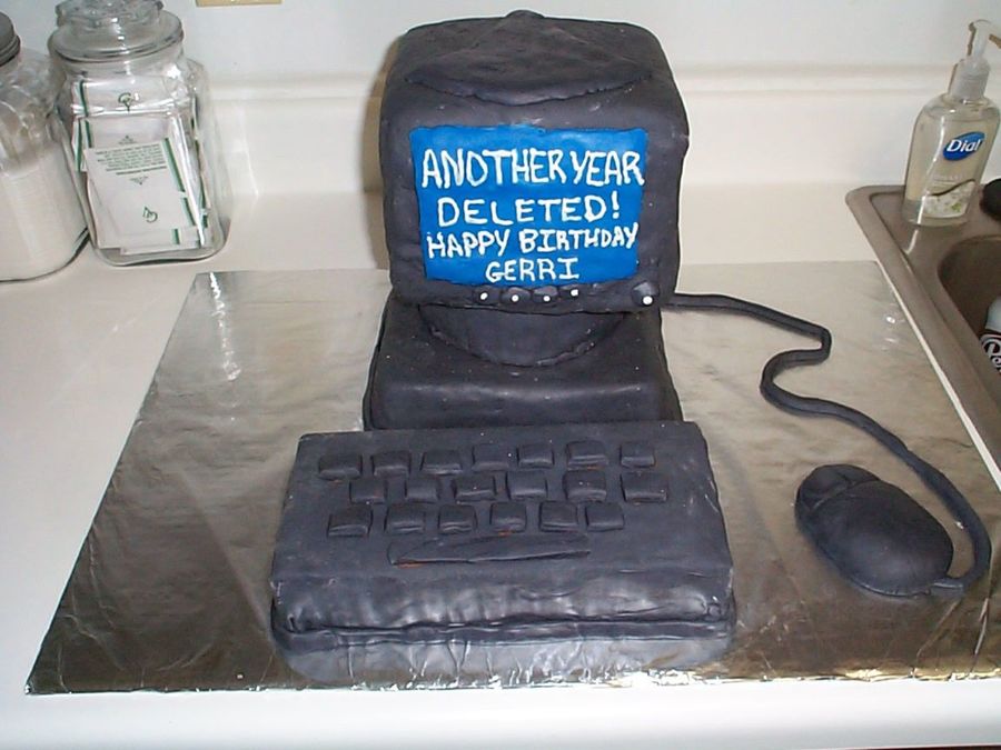 Computer Cake - CakeCentral.com