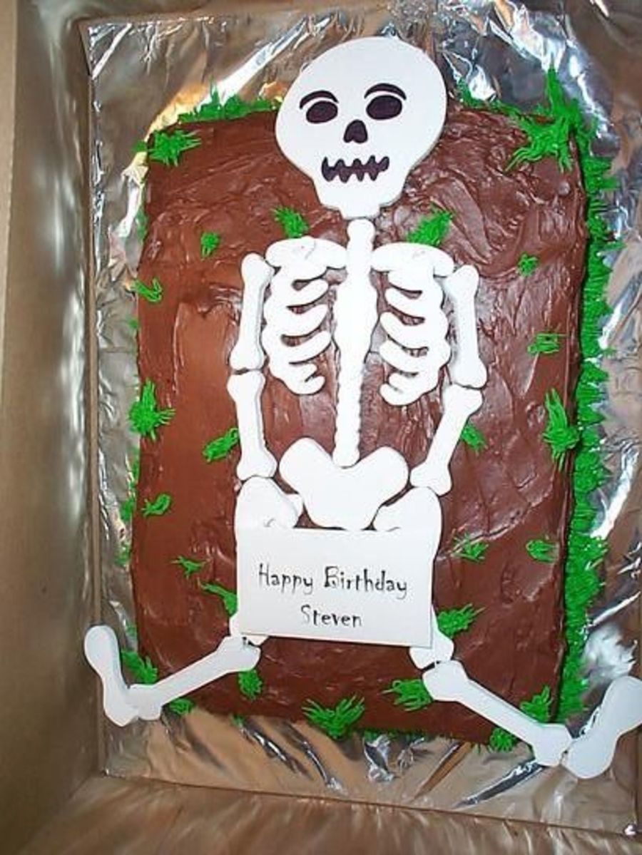Skeleton Cake - CakeCentral.com