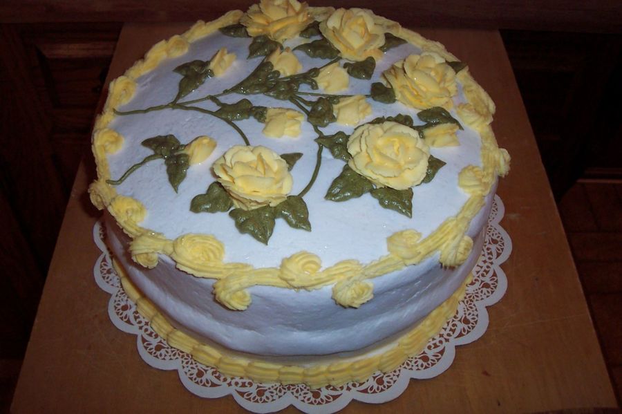 Yellow Rose Cake - CakeCentral.com
