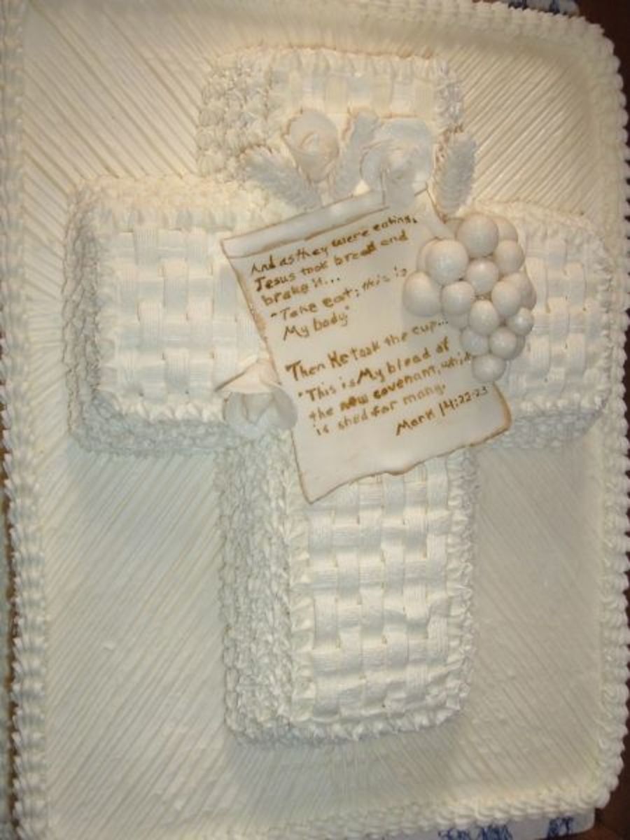 First Communion Cross - CakeCentral.com