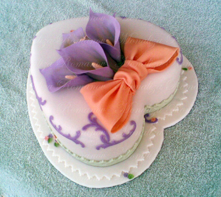 Violet Cala Lilies - CakeCentral.com