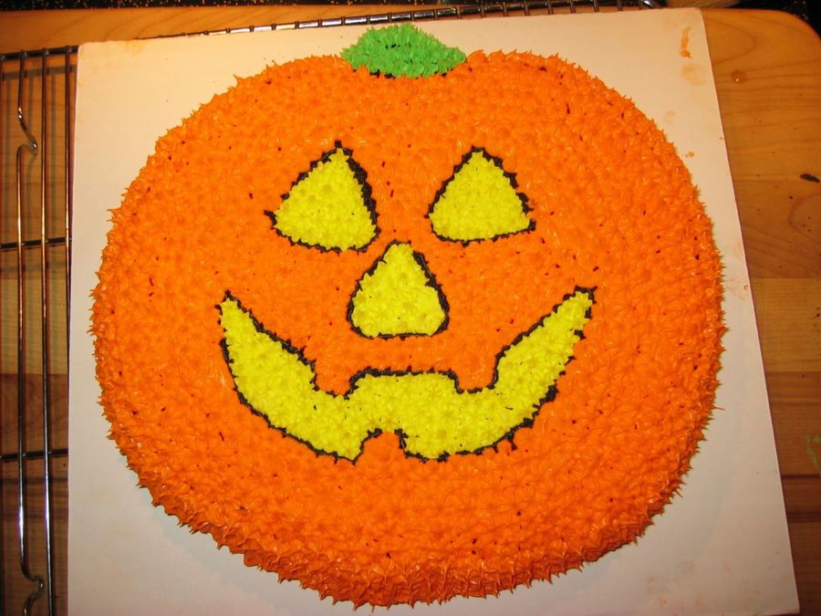 Jack O Lantern Cake - CakeCentral.com