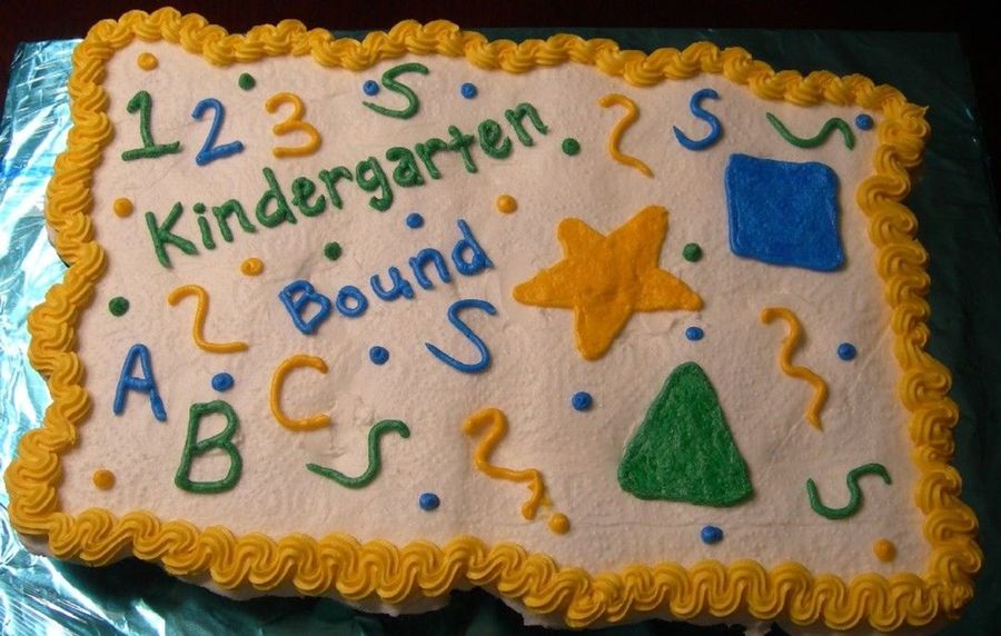 Preschool Cupcake Cake - CakeCentral.com