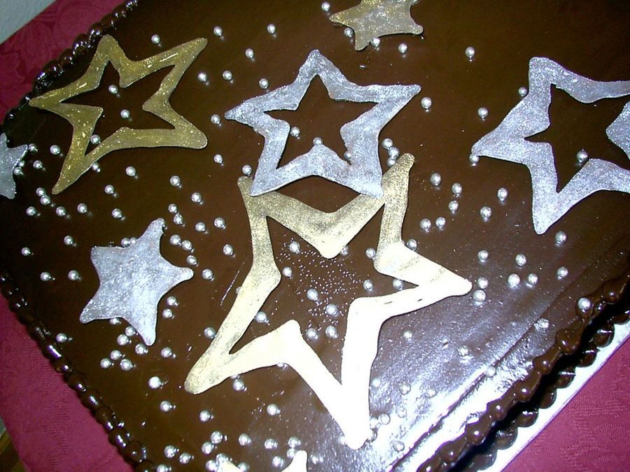 Chocolate_Sheetcake_With_Stars.jpg - CakeCentral.com