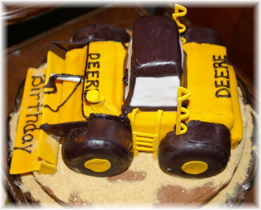 Deere Front-End Loader - CakeCentral.com