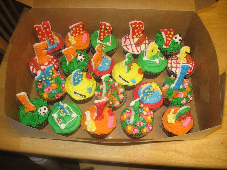 Happy End Of The Year Cupcakes - CakeCentral.com