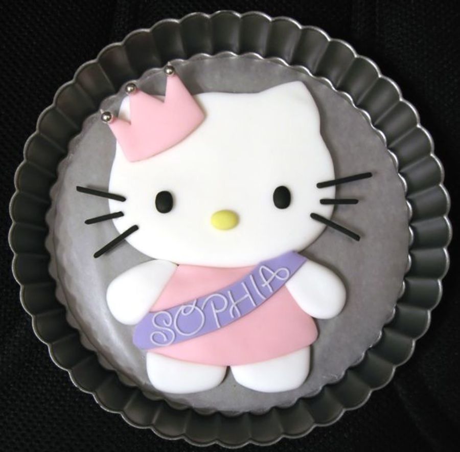 Sophia's Hello Kitty Princess - CakeCentral.com