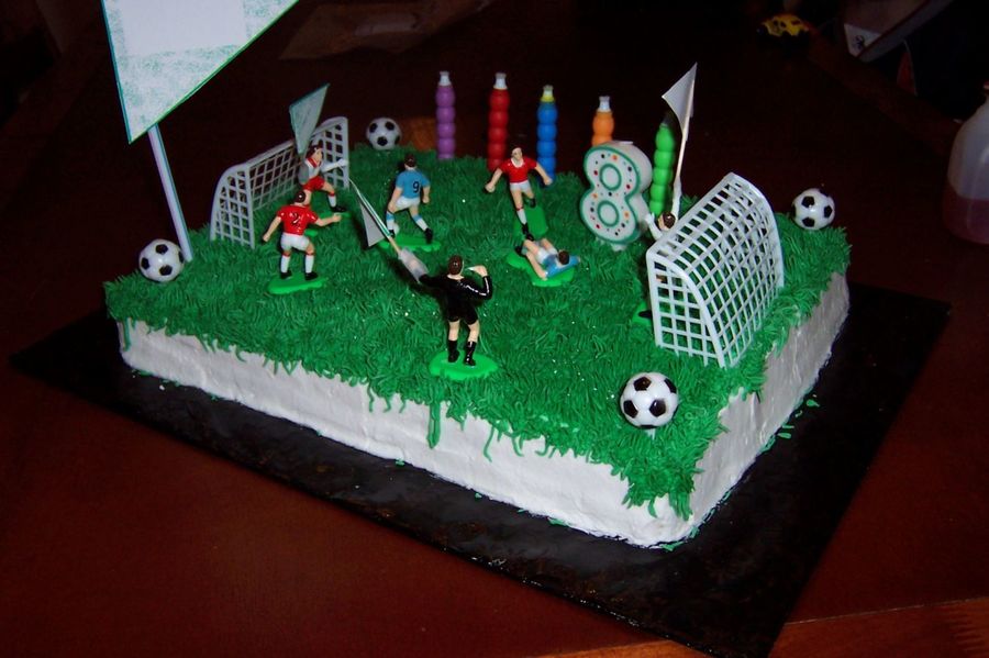Soccer Field Cake - CakeCentral.com