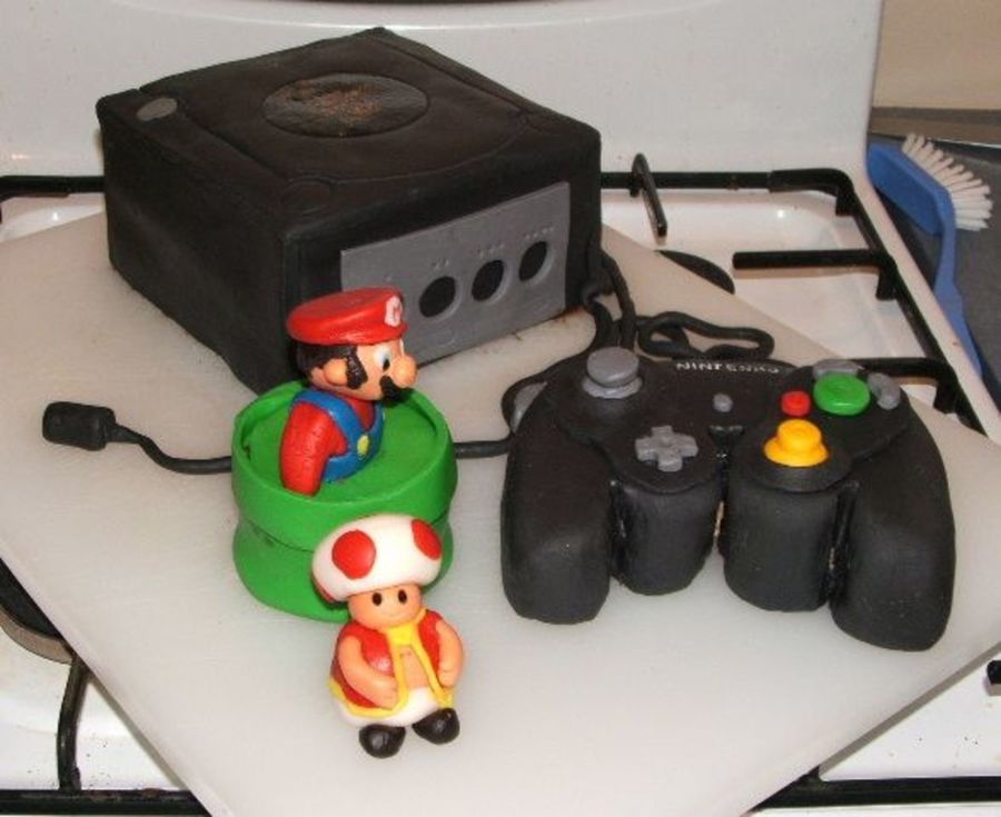Nintendo Gamecube With Mario And Mushroom - CakeCentral.com