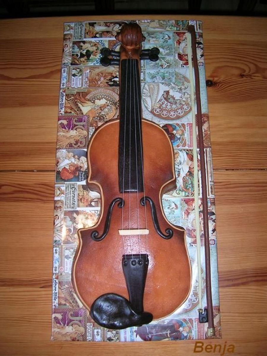 Violin - CakeCentral.com