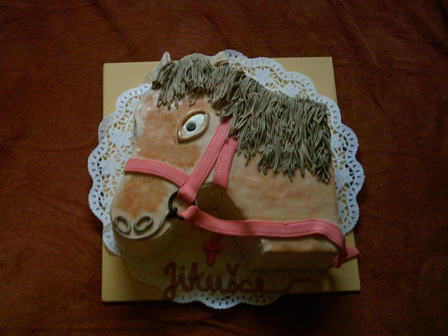 Horse - CakeCentral.com