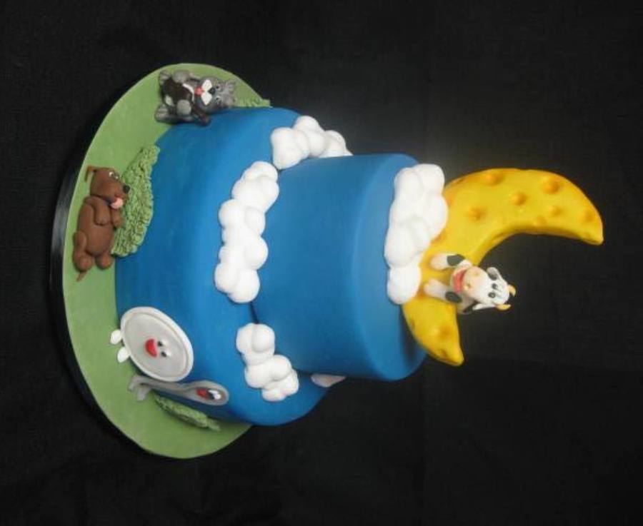 Hey Diddle Diddle, The Cat Played The Fiddle...... - CakeCentral.com