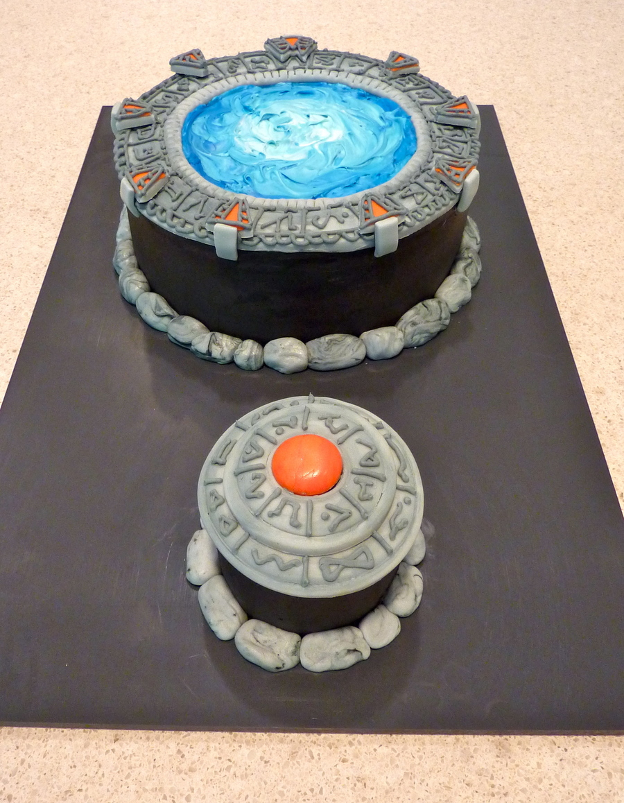 Stargate Birthday Cake - CakeCentral.com