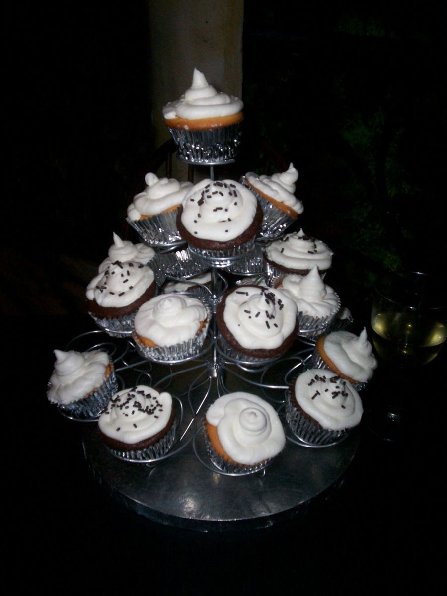 Cupcake Tree - CakeCentral.com