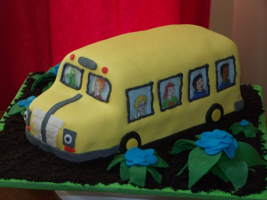 Magic School Bus In The Rainforest - CakeCentral.com