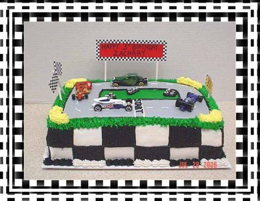 Hot Wheels Race Track - CakeCentral.com