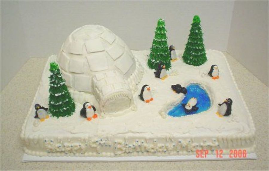 Penguin Igloo - CakeCentral.com