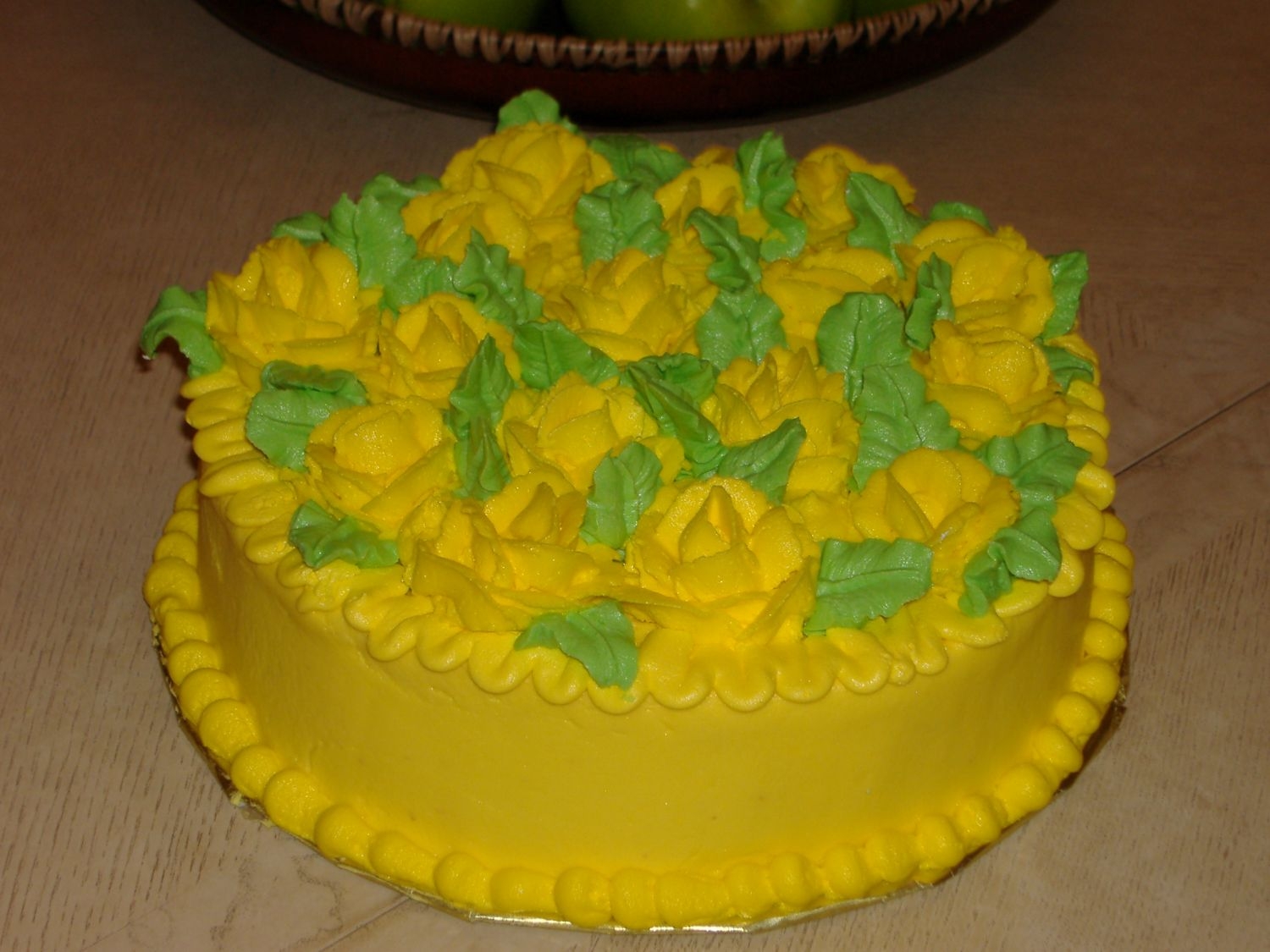 Yellow Roses - CakeCentral.com