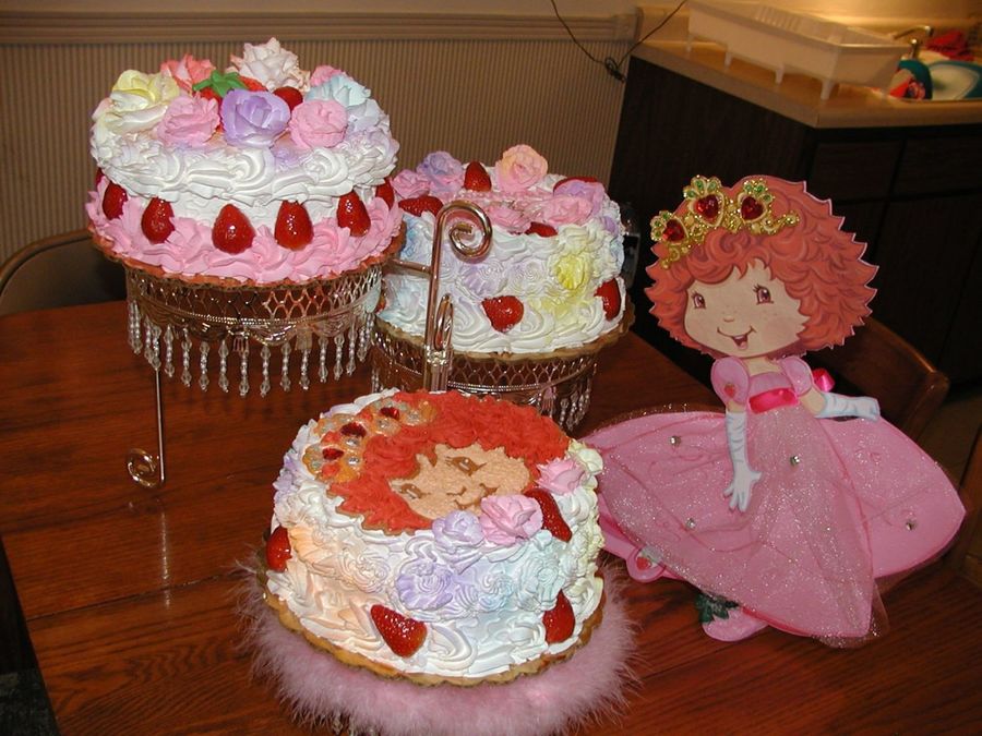 Berry Princess - CakeCentral.com