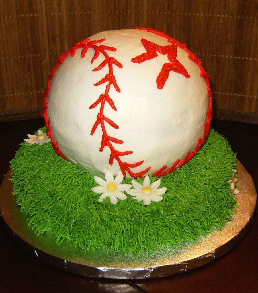 Baseball Cake - CakeCentral.com
