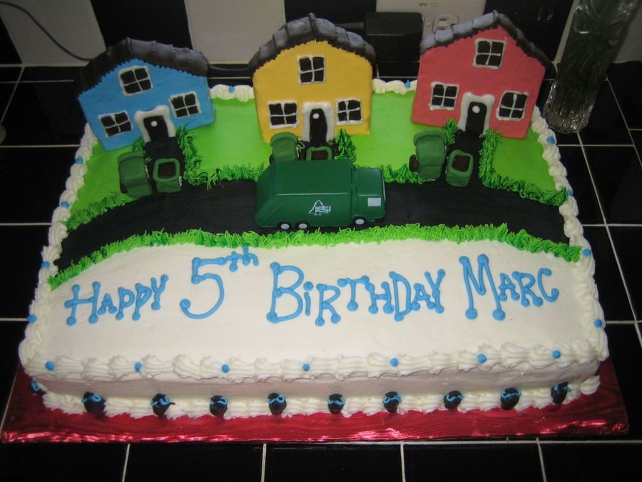 Garbage Truck Cake - CakeCentral.com