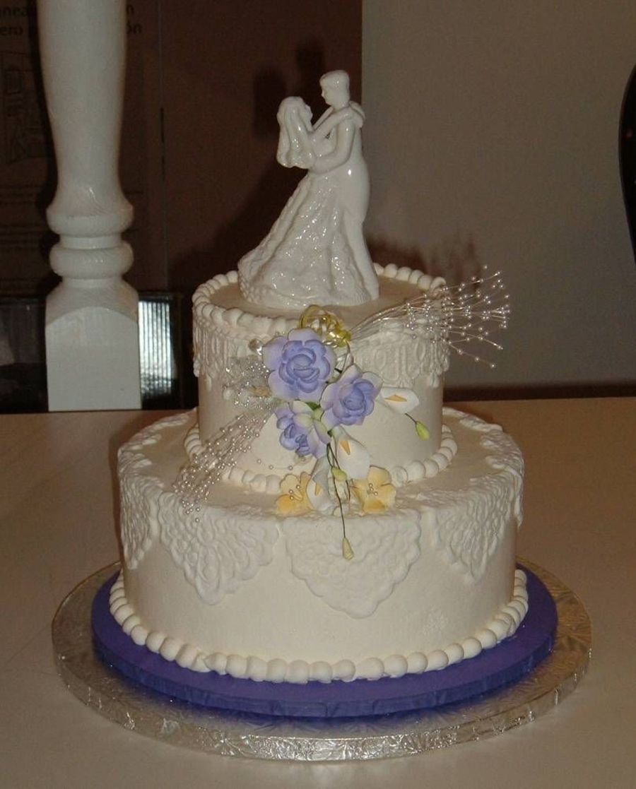 Very Small Round Wedding Cake - CakeCentral.com